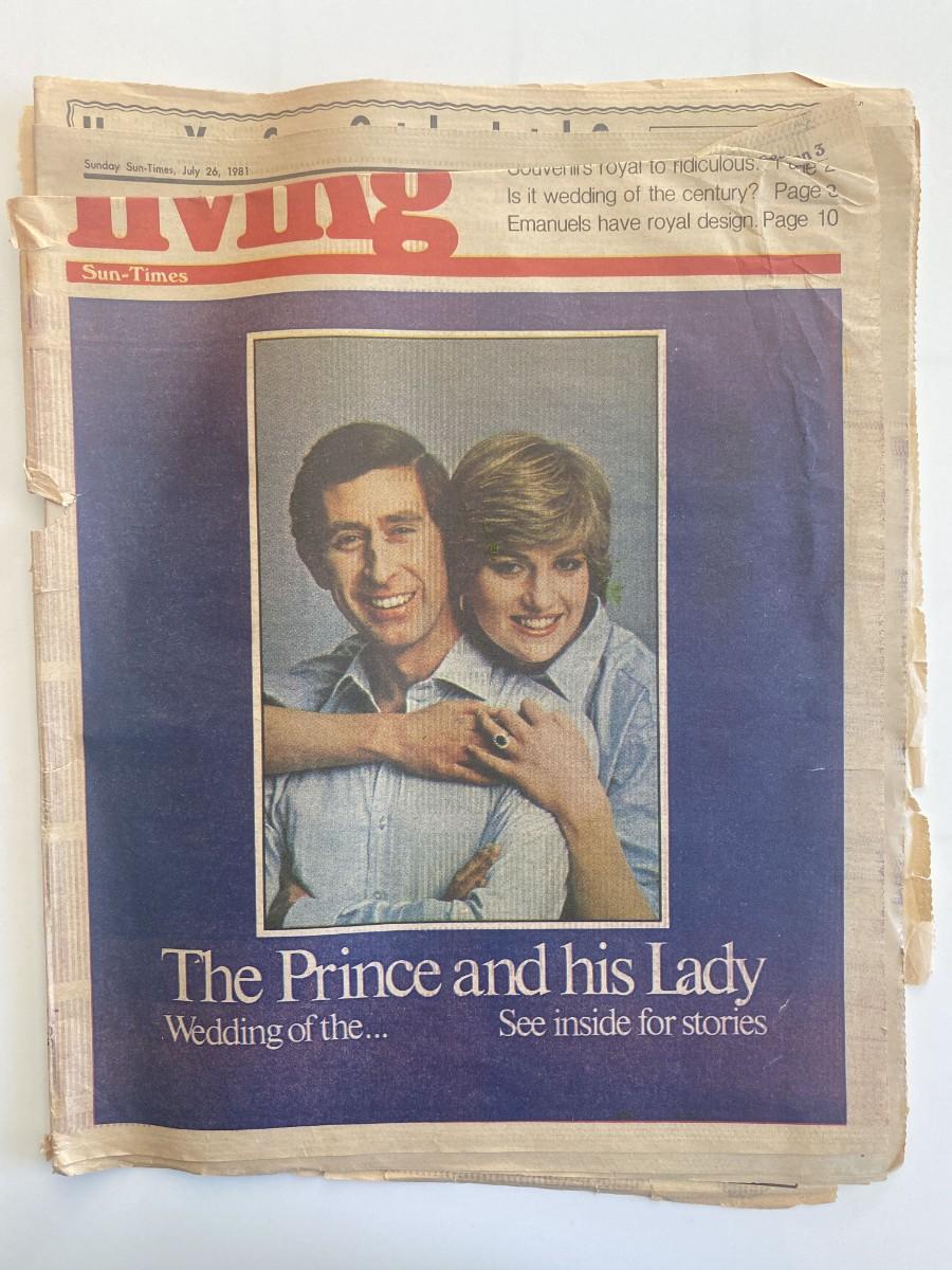 Chicago Living Sun-Times Original 1981 Vintage Newspaper | EstateSales.org
