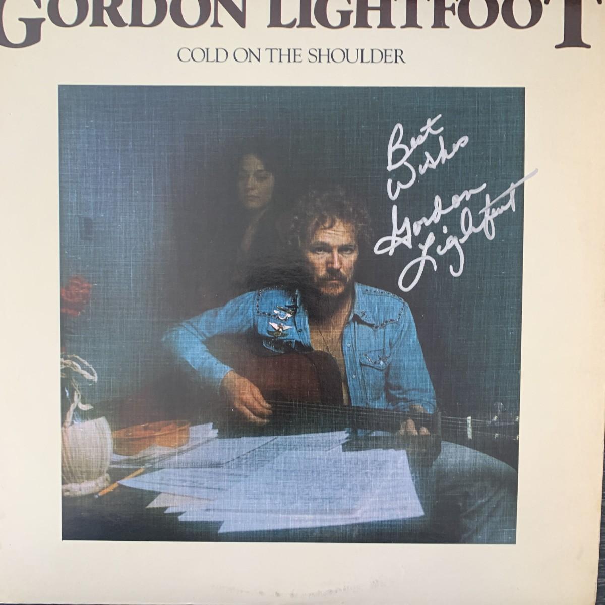 Gordon Lightfoot Cold On The Shoulder signed album | EstateSales.org