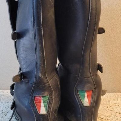 1970's Alpinestars Hi-Point Mad Max Motocross Boots | EstateSales.org