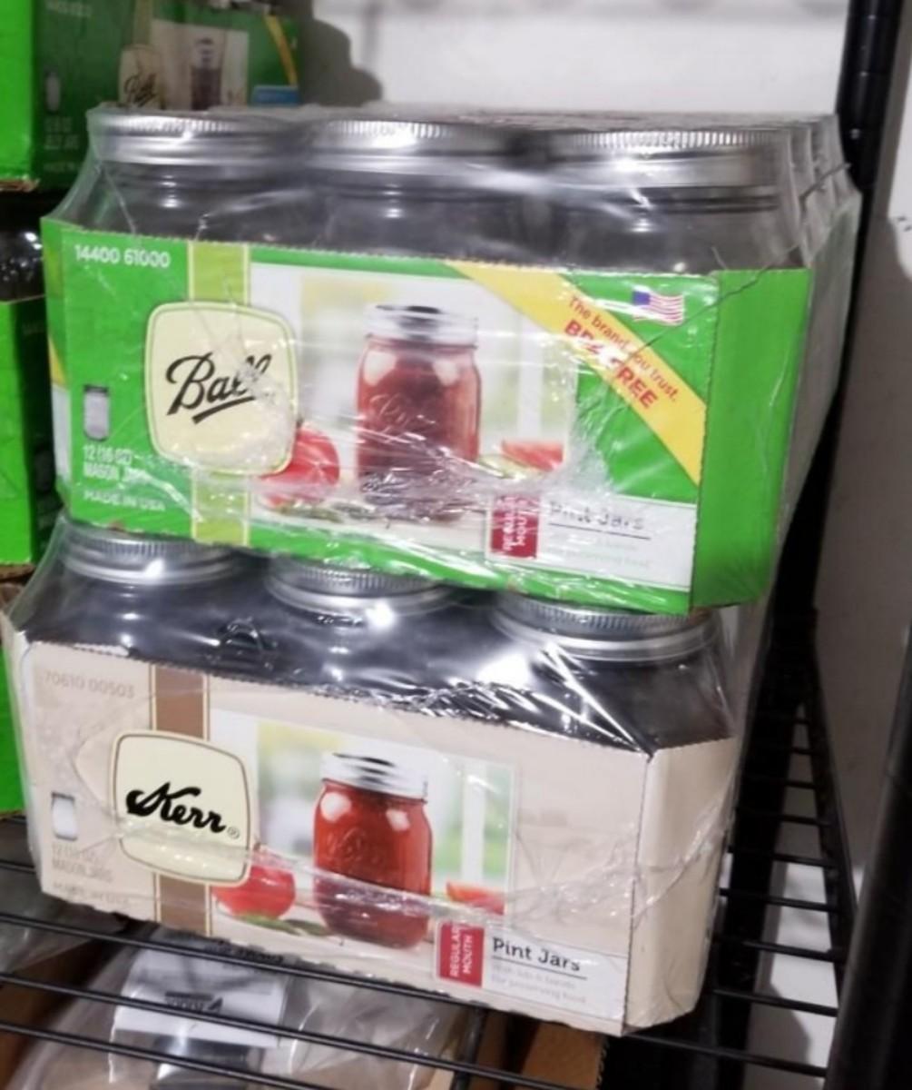 Mason Jar Group # 3 | EstateSales.org