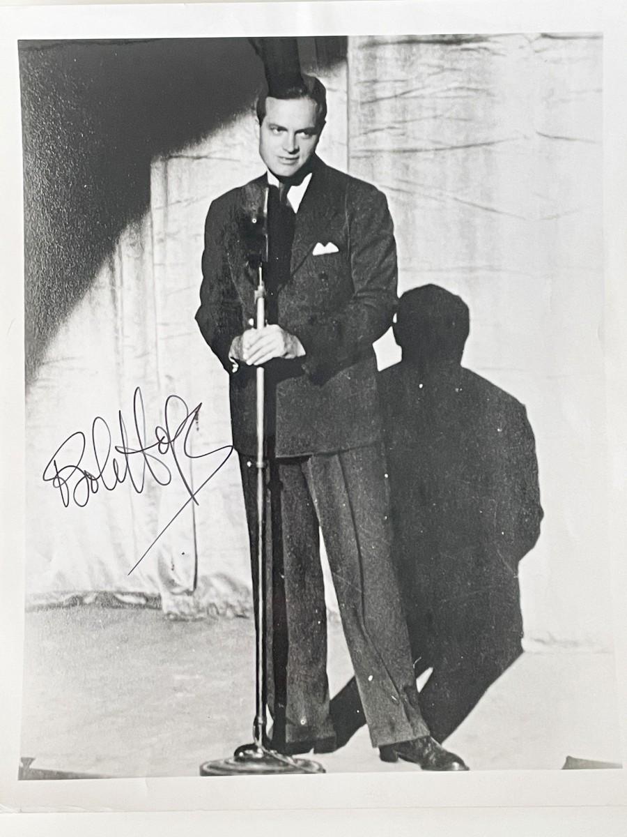 Bob Hope signed photo | EstateSales.org