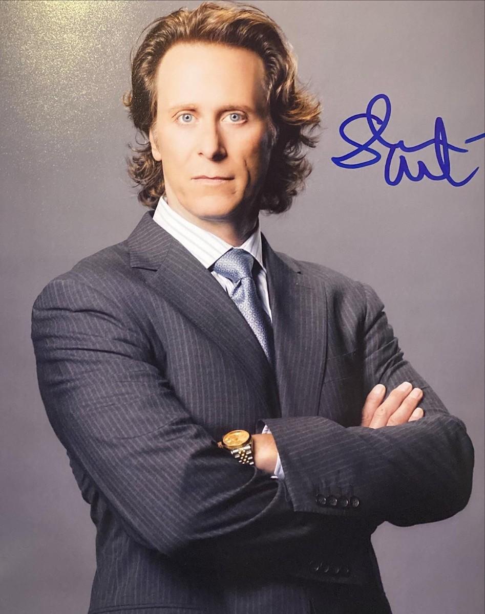Steven Weber signed photo | EstateSales.org