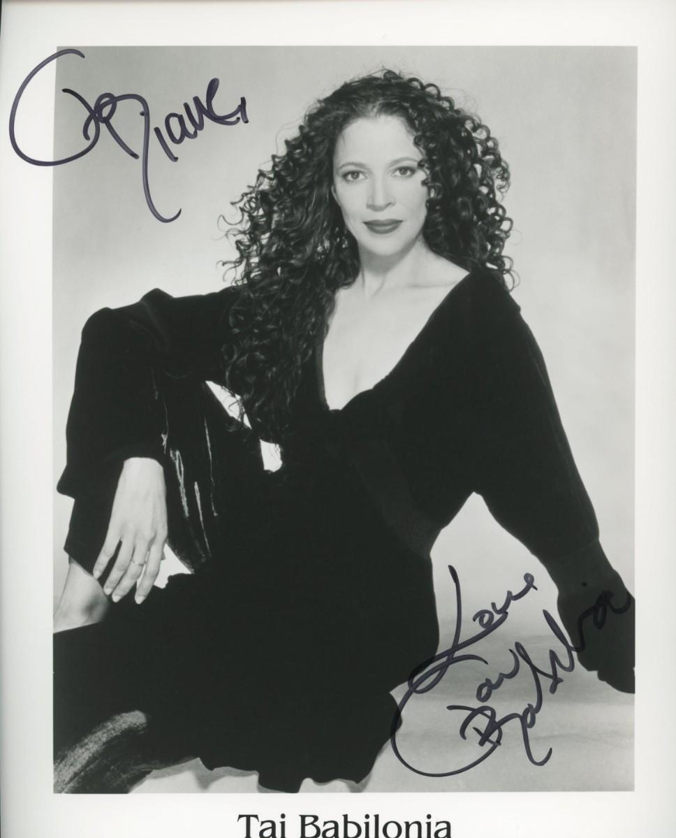 Olympian Tai Babilonia signed photo | EstateSales.org