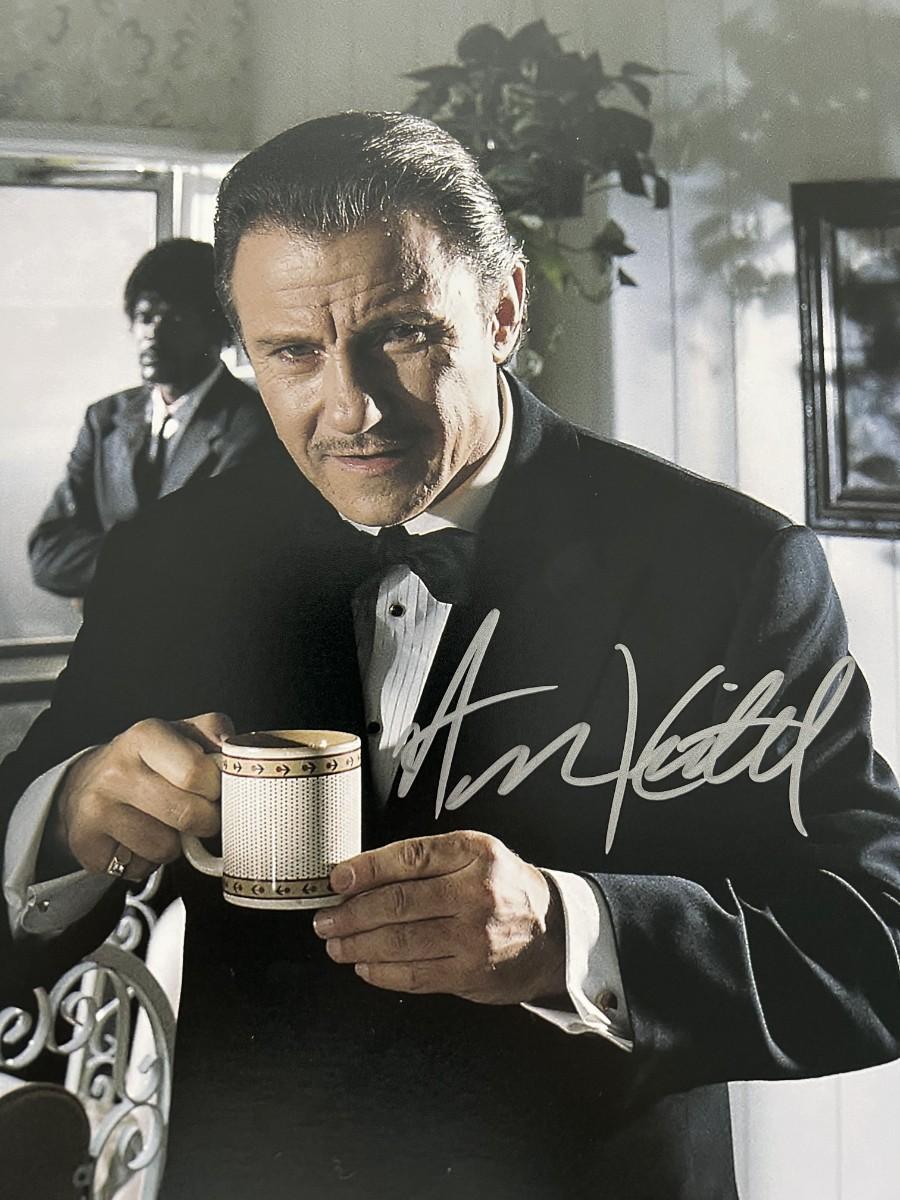 Pulp Fiction Harvey Keitel signed movie photo | EstateSales.org
