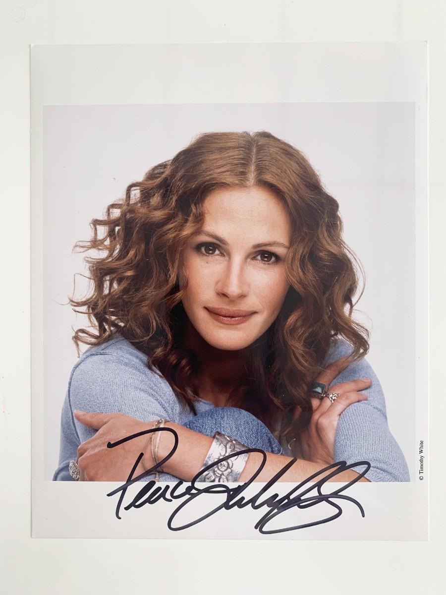 Julia Roberts signed photo | EstateSales.org