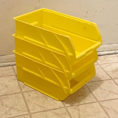 (22) Interlocking Bins | EstateSales.org