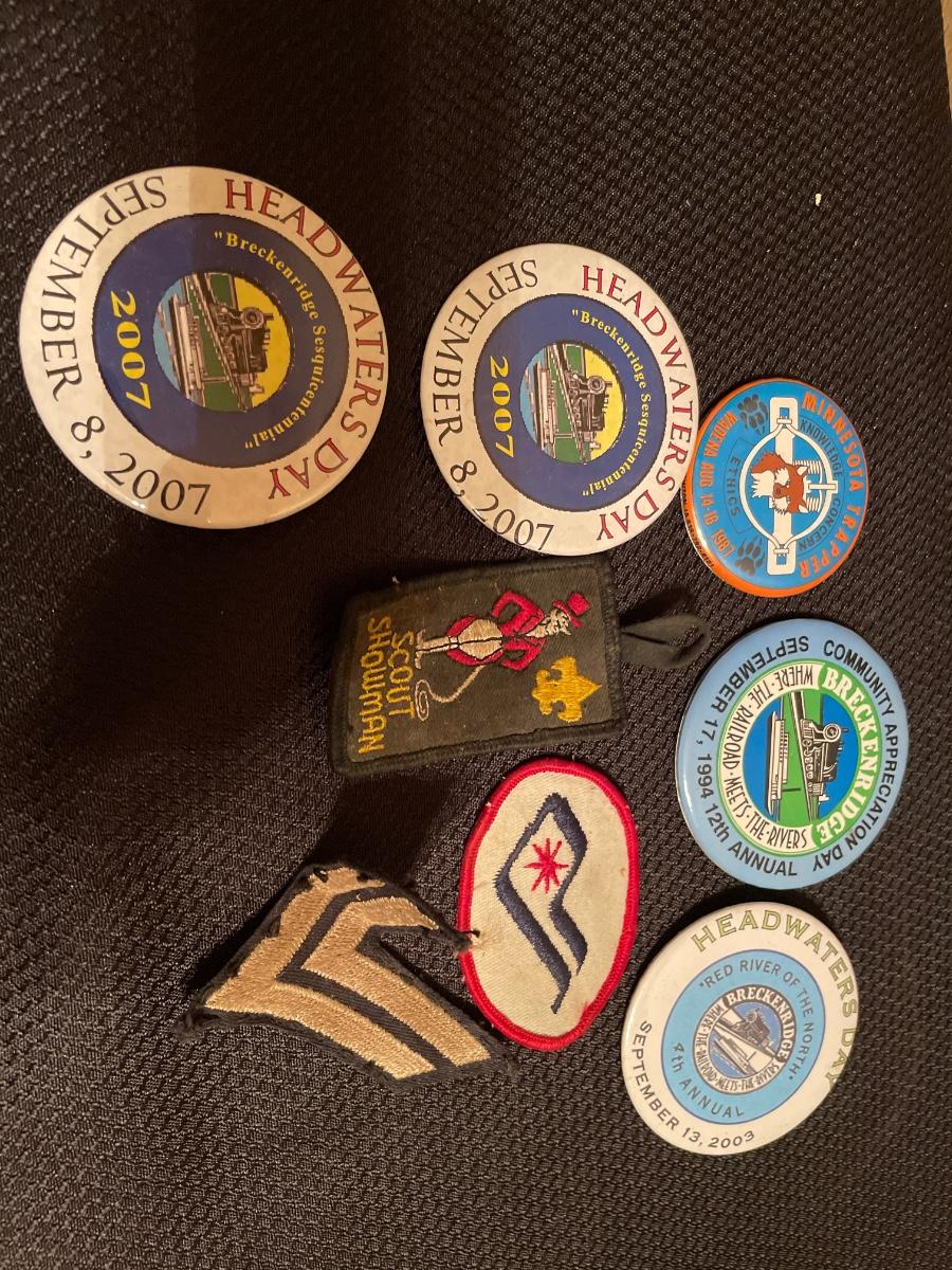 Scout patches & buttons | EstateSales.org