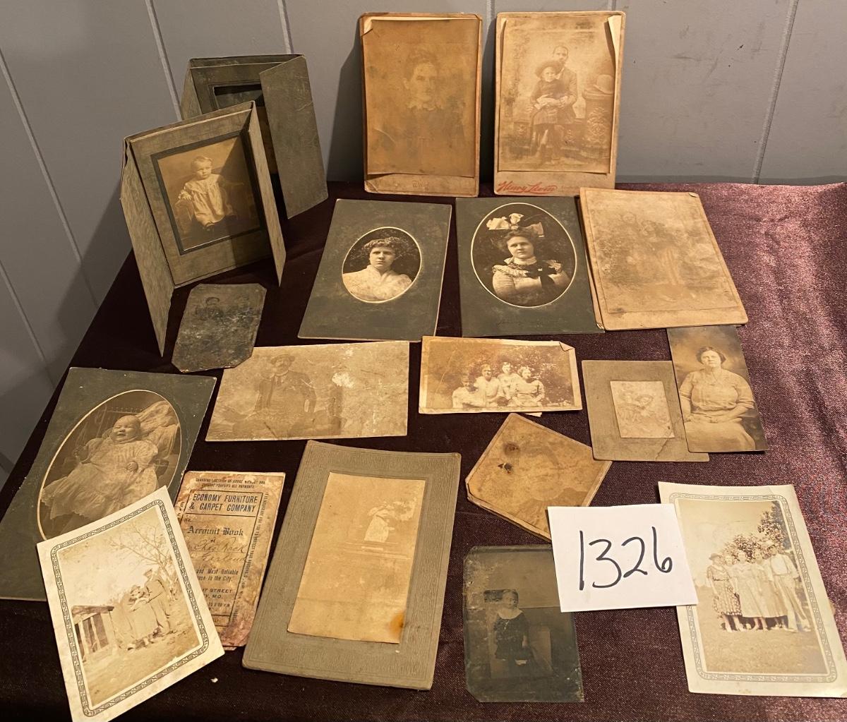 Vintage Pictures | EstateSales.org