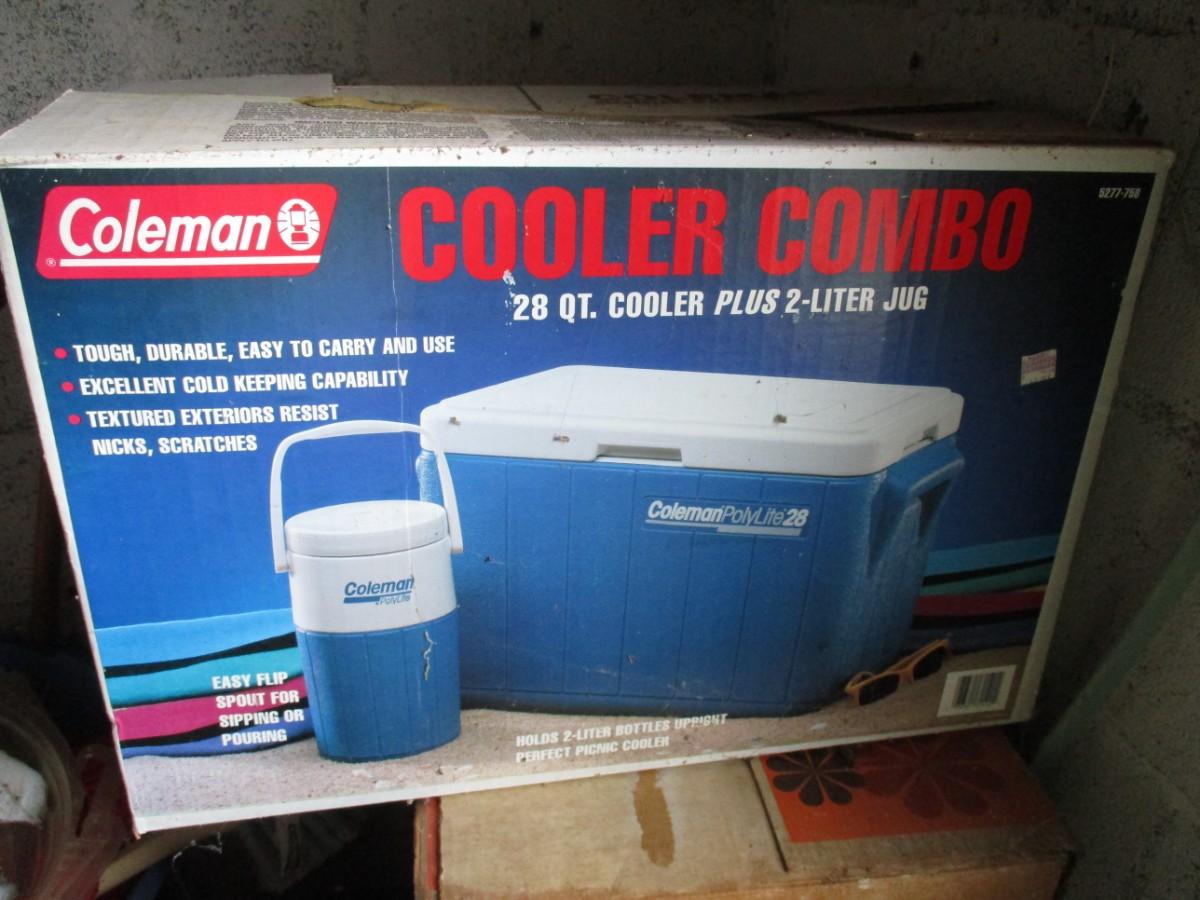 Coleman Cooler | EstateSales.org