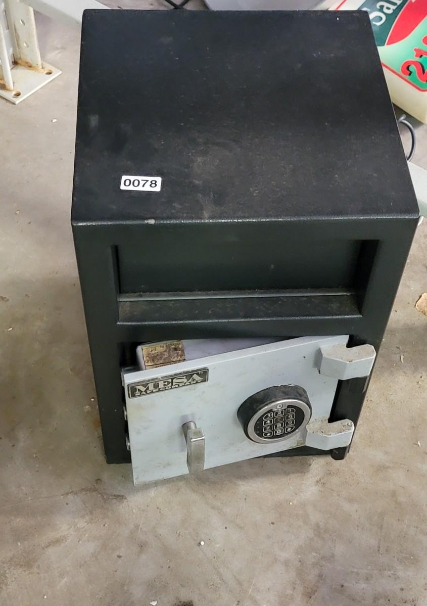 Mesa Safe | EstateSales.org