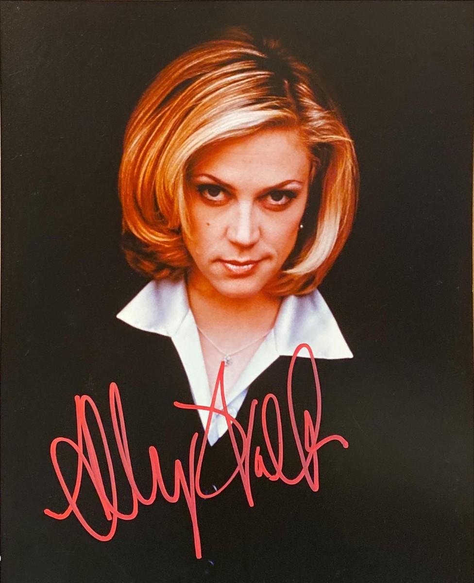 Ally Walker signed photo | EstateSales.org