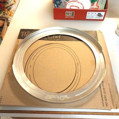 PAMPERED CHEF PIECRUST SHIELD-POWER CHOPPER XL-DECORATING CANDLES ...