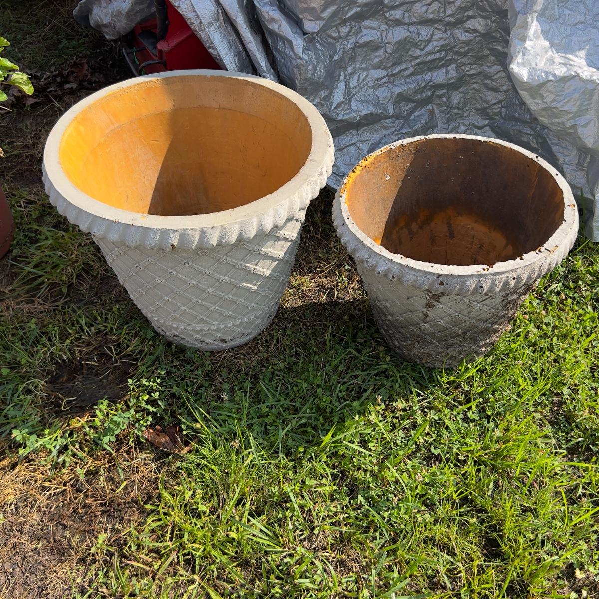 794 Lot Of Styrofoam Planters