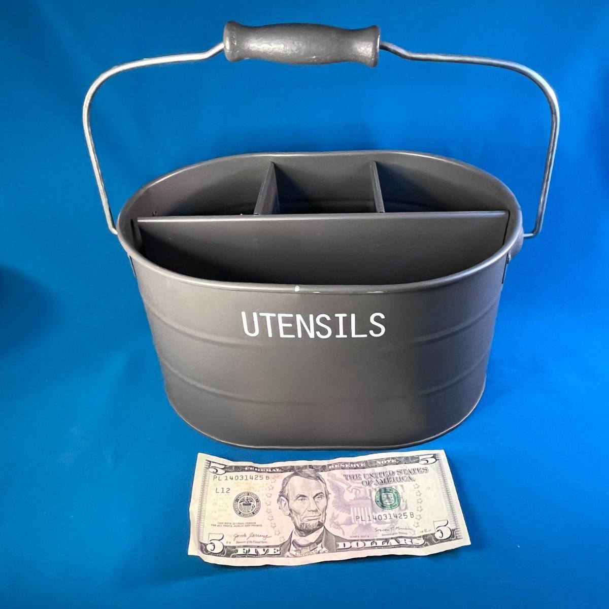 NIFTY UTENSIL BUCKET PERFECT FOR PATIO OR PICNIC METAL WITH WOOD HANDLE ...