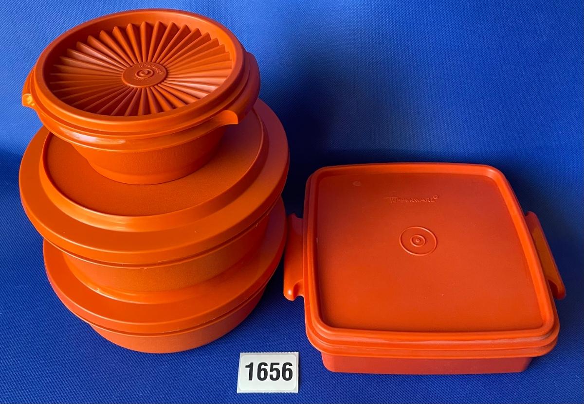Orange Tupperware Containers | EstateSales.org