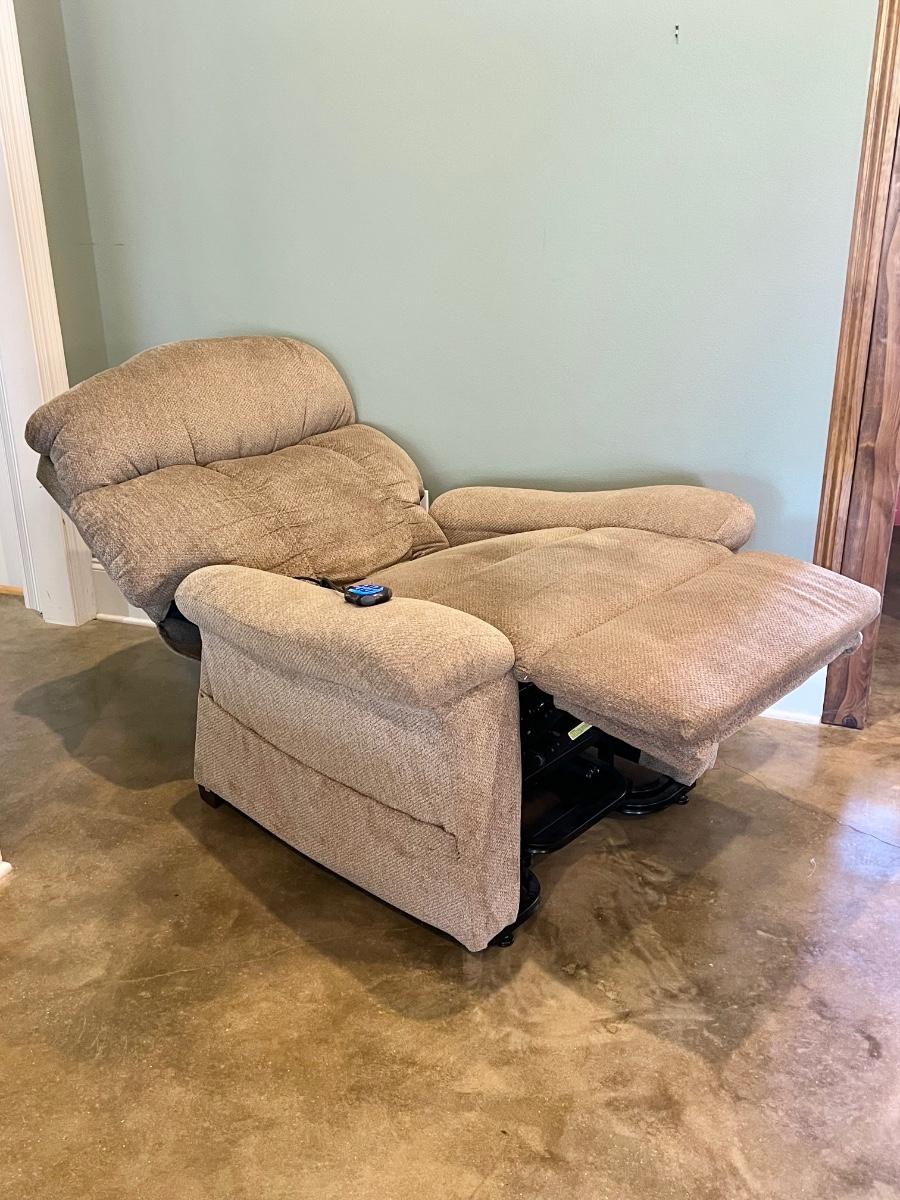 Member's mark power recliner with lift store