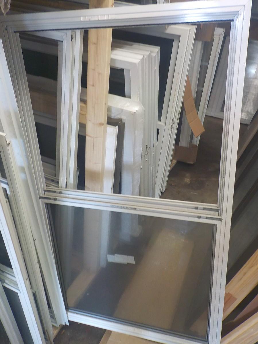 Simonton storm window 34 x 45. | EstateSales.org