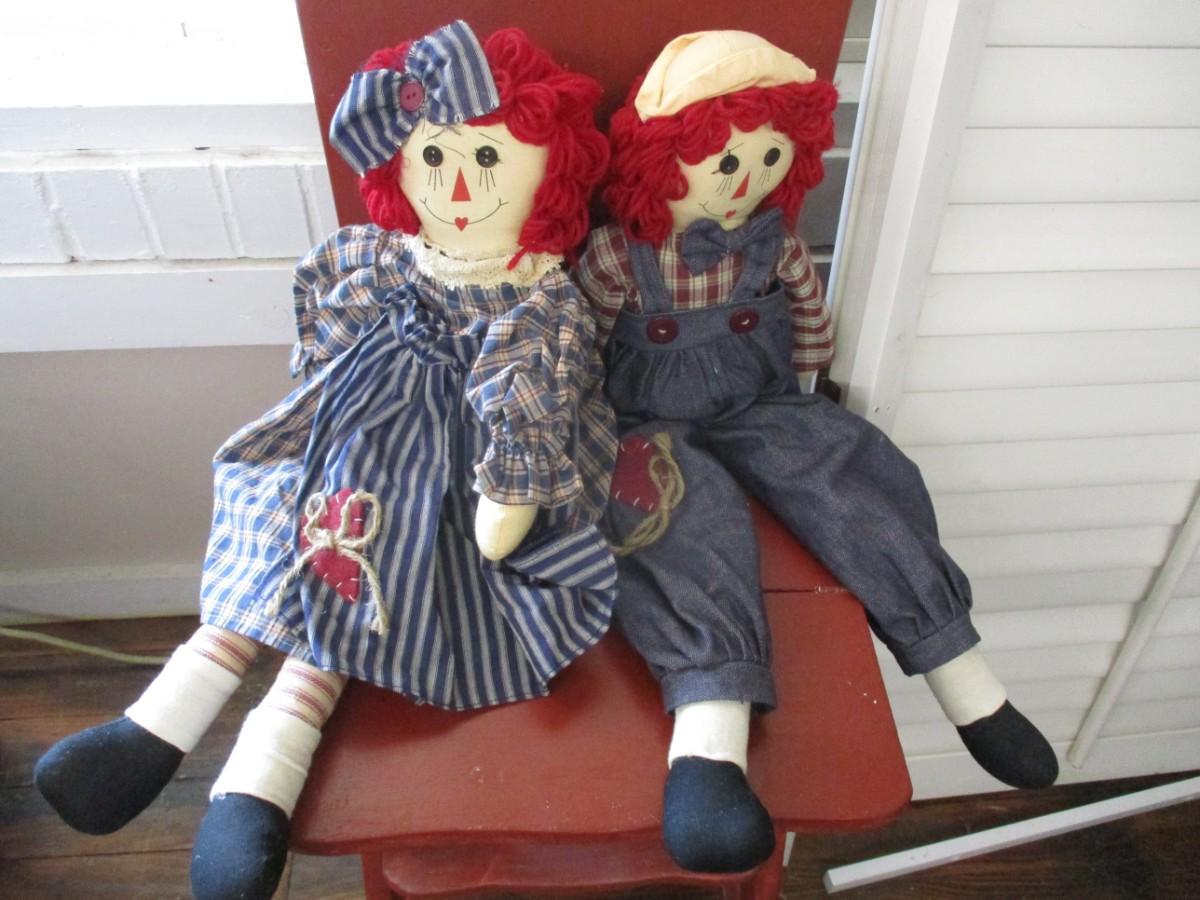 Vintage Raggedy Ann and Andy Dolls - C | EstateSales.org