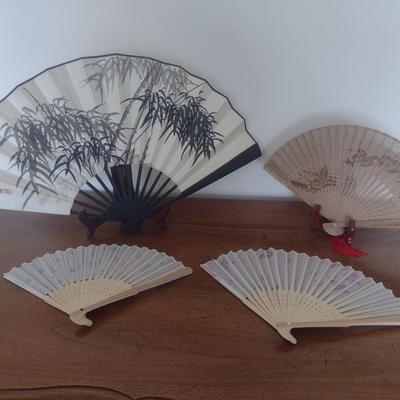 Collection of Vintage Bone and Silk Chinese Hand Fans | EstateSales.org