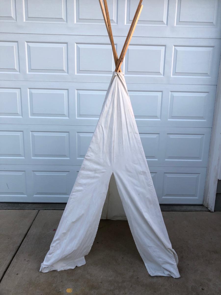 Homemade Kids Tee Pee | EstateSales.org