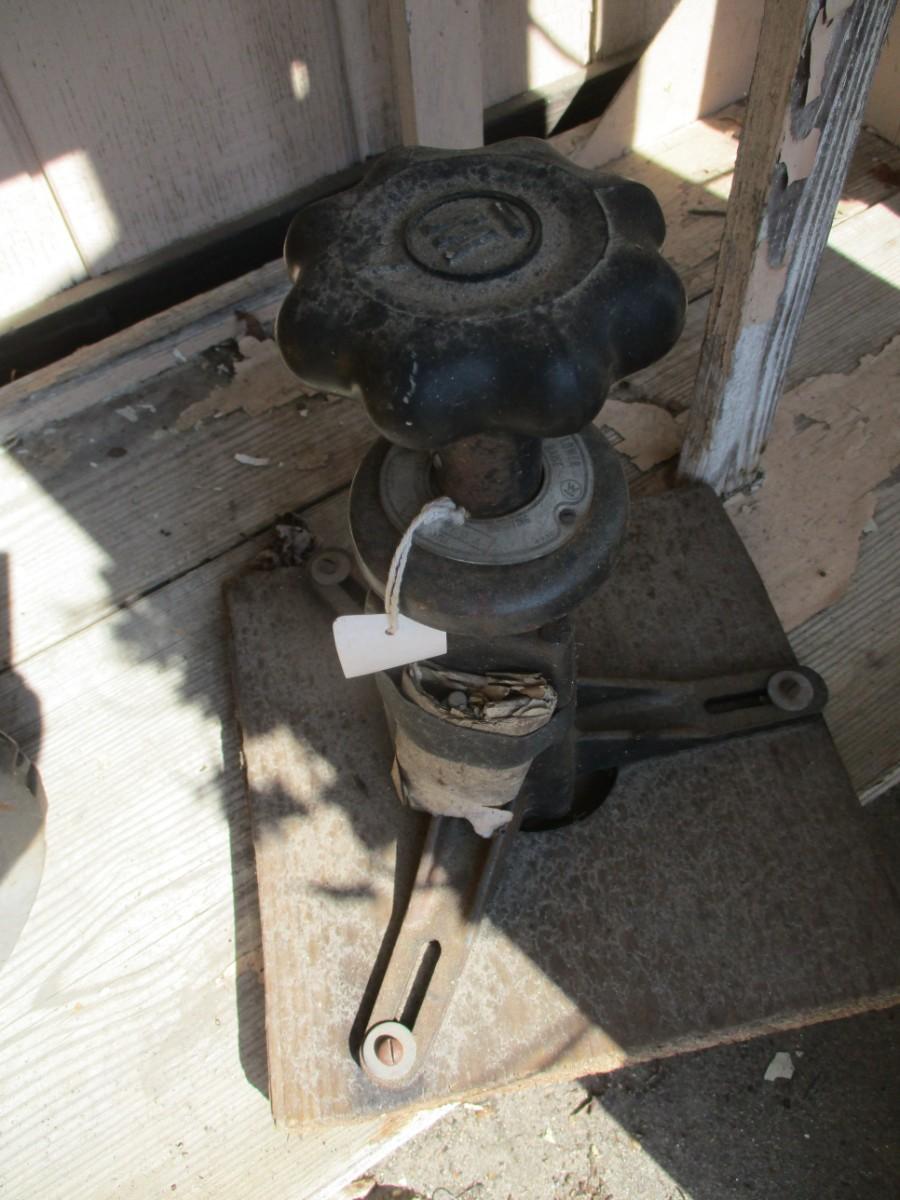 Vintage Jack | EstateSales.org