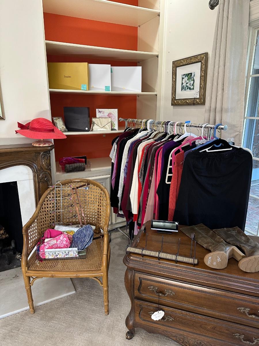 Lot 5: Women's Clothing, Rug & More (Brick House) | EstateSales.org
