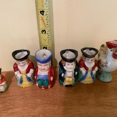 Mini pitchers | EstateSales.org