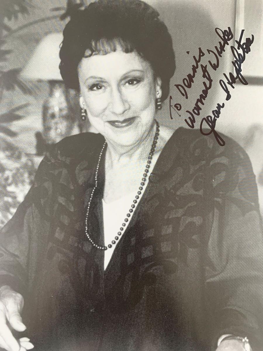 All In The Family Jean Stapleton signed photo | EstateSales.org