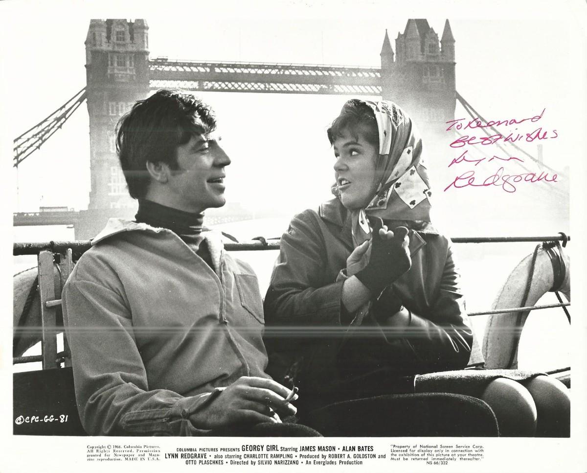 Georgy Girl Lynn Redgrave Signed Movie Photo | EstateSales.org