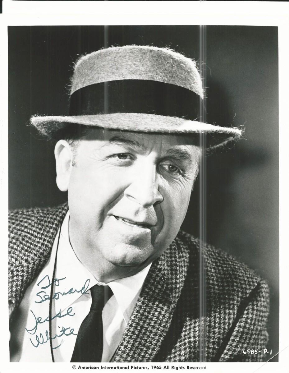 Jesse White Signed Photo | EstateSales.org