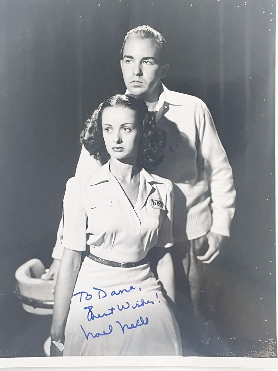 Superman Noel Neill signed photo | EstateSales.org