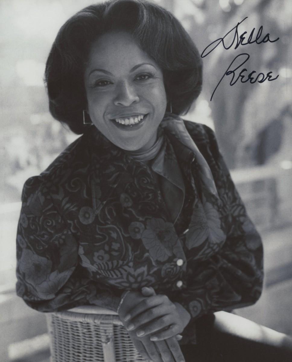 Della Reese signed Touched by an Angel photo | EstateSales.org