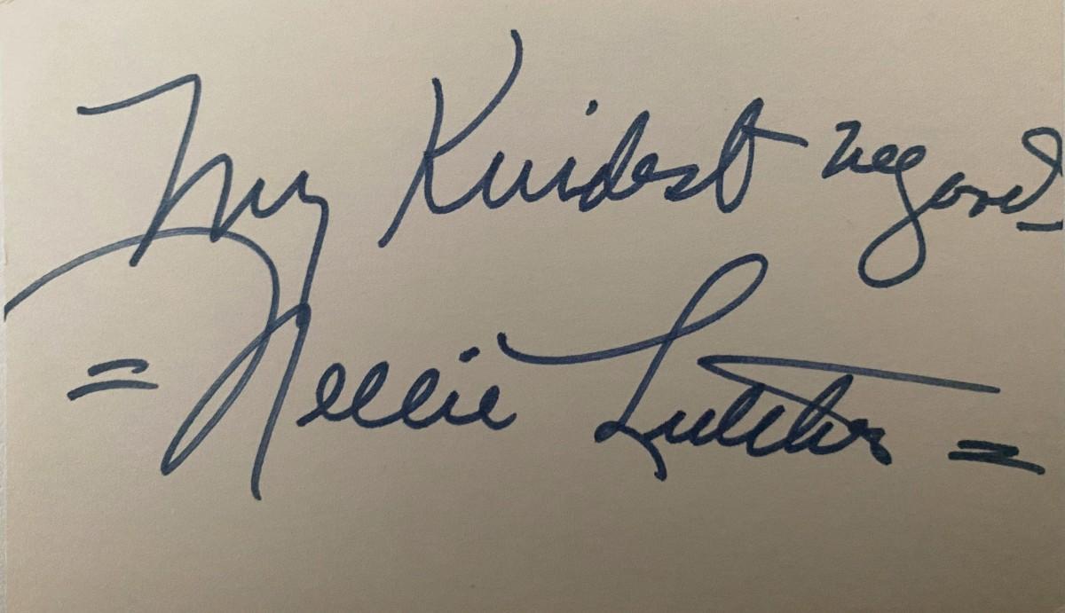 Nellie Lutcher Signature | EstateSales.org