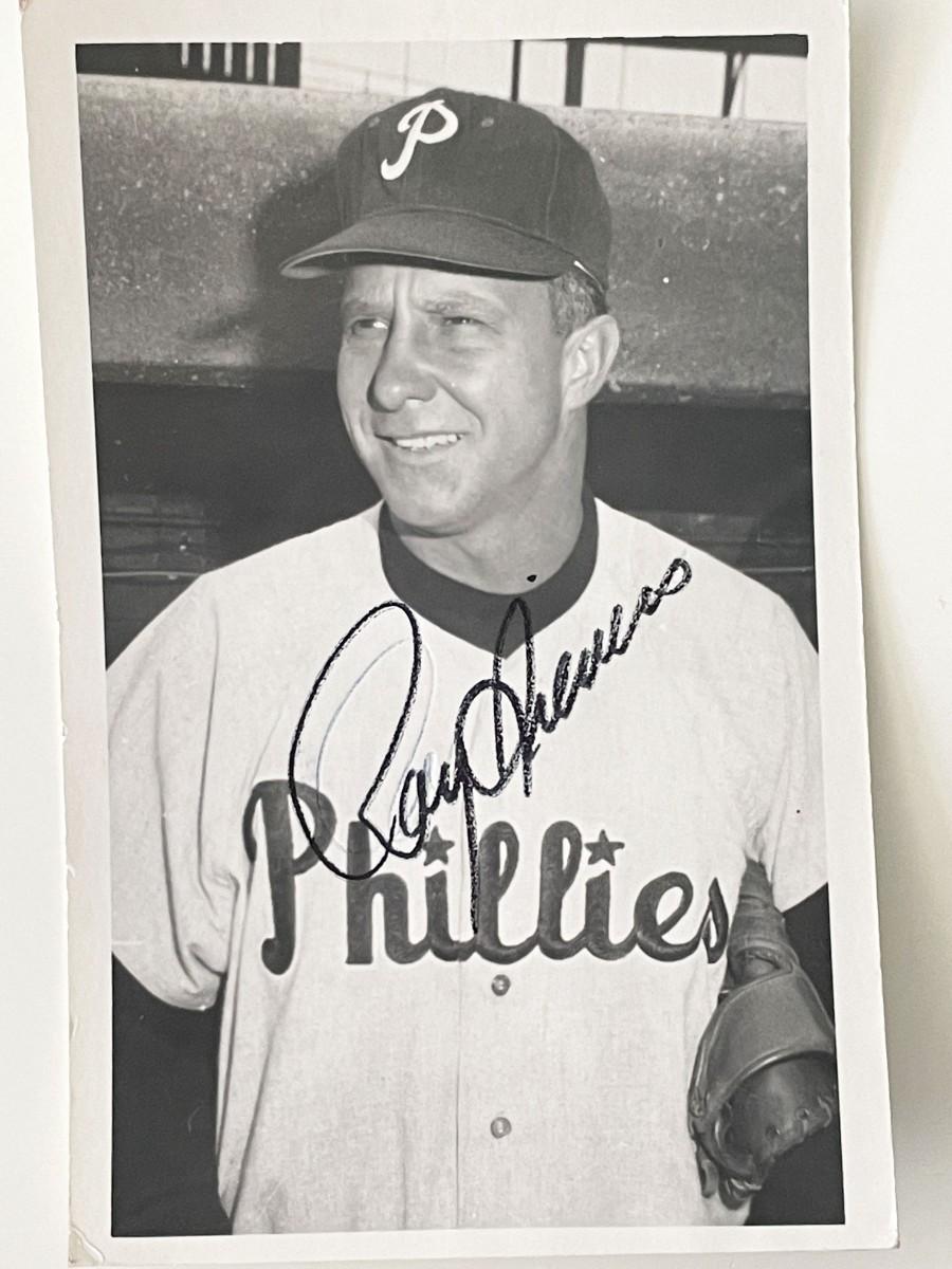Philadelphia Phillies Roy Sievers signed photo | EstateSales.org