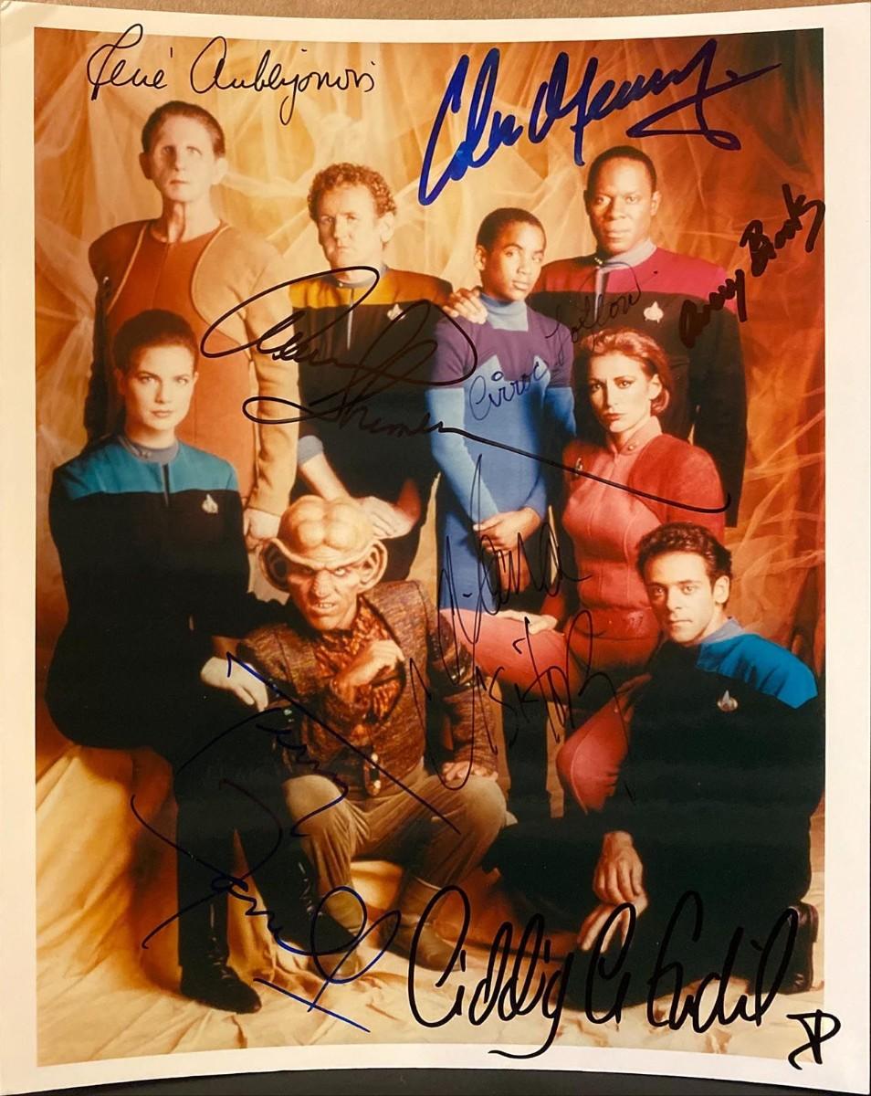 Star Trek: Deep Space Nine cast signed photo | EstateSales.org