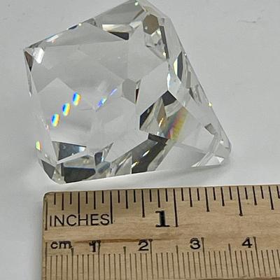 Diamond Shaped Crystal Prism Paperweight | EstateSales.org