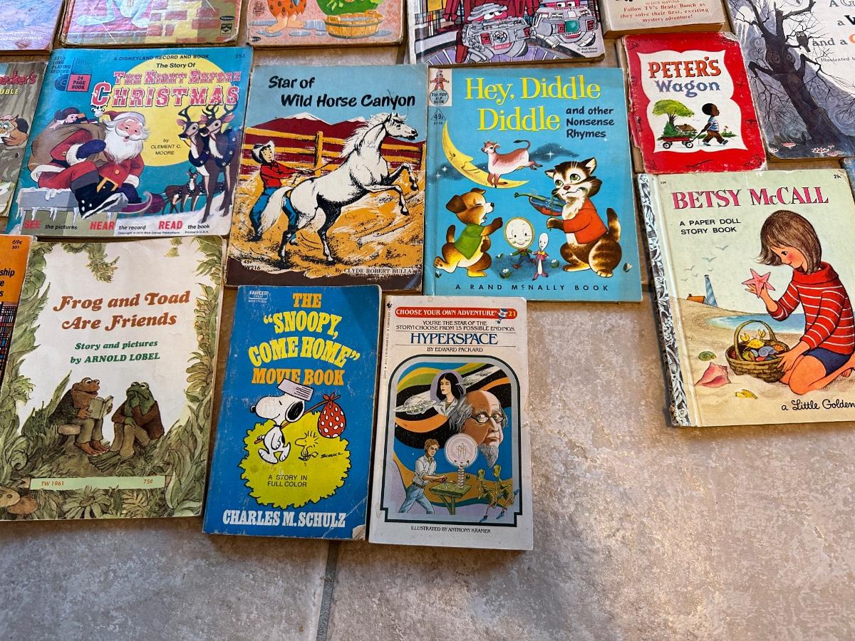 Vintage Kids Book Lot (26) Total | EstateSales.org Vintage Kids Book Lot (26) Total | EstateSales.org