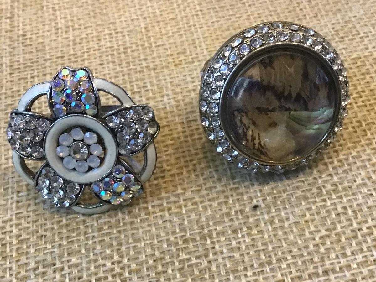 Costume Rings | EstateSales.org