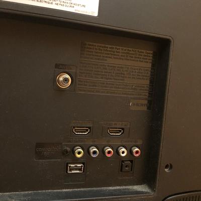 LOT 6M: Samsung TV Model UN32EH4003F | EstateSales.org