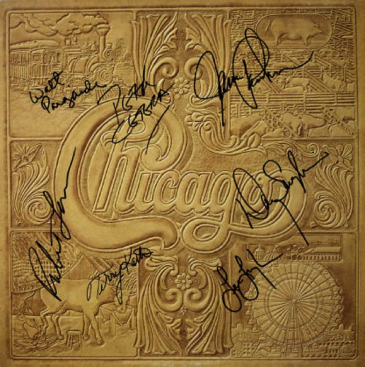 Chicago Chicago VII signed album | EstateSales.org
