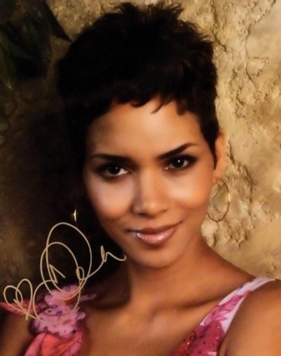 Halle Berry signed portrait photo | EstateSales.org