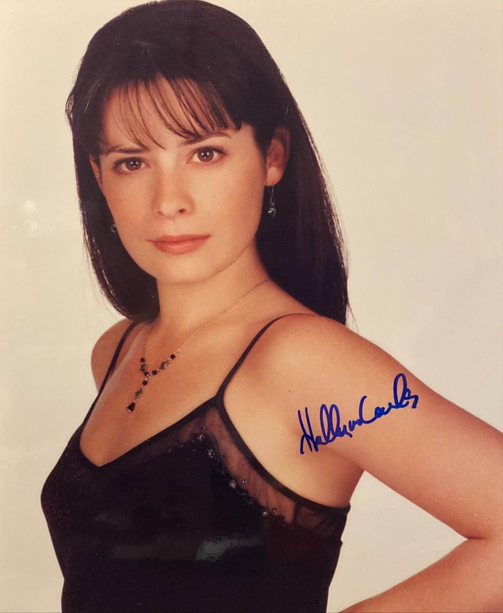 Holly Marie Combs signed photo | EstateSales.org