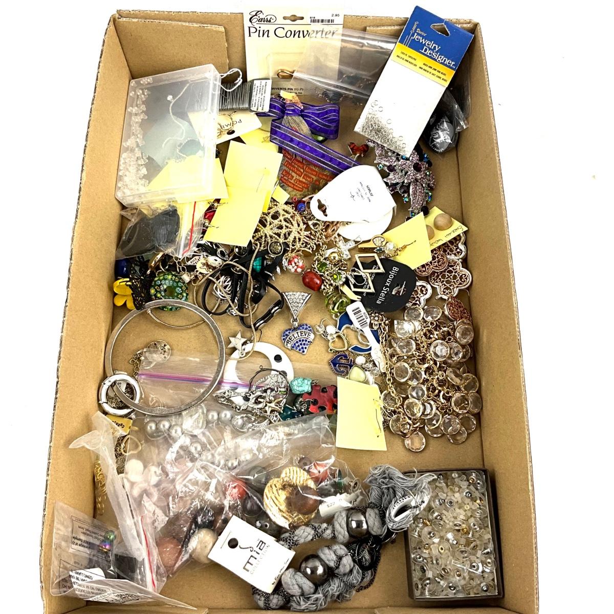 490 Box of Broken Jewelry for Crafts | EstateSales.org