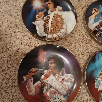 4 "REMEMBERING ELVIS" COLLECTOR'S PLATES | EstateSales.org