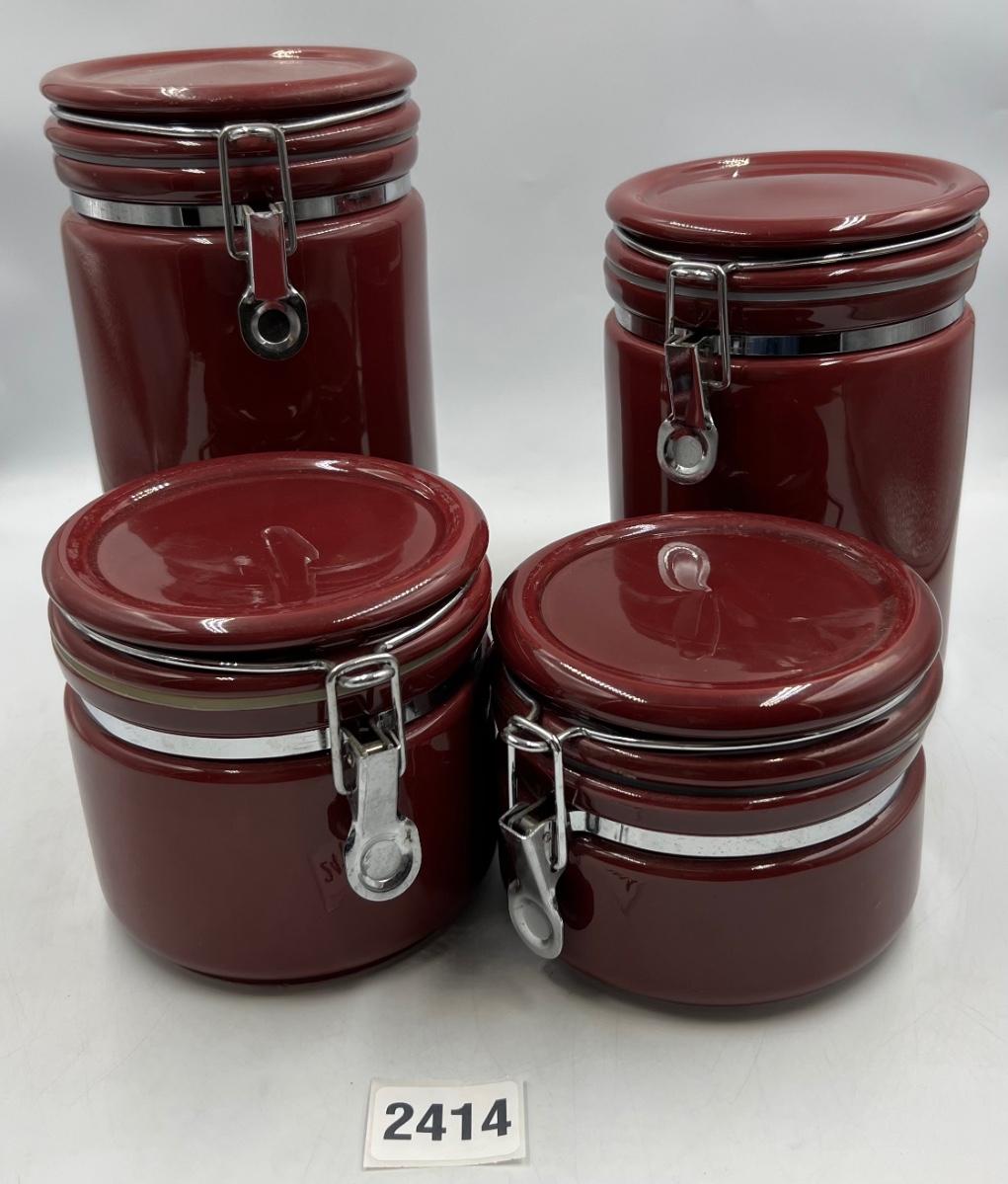 Ceramic food containers | EstateSales.org