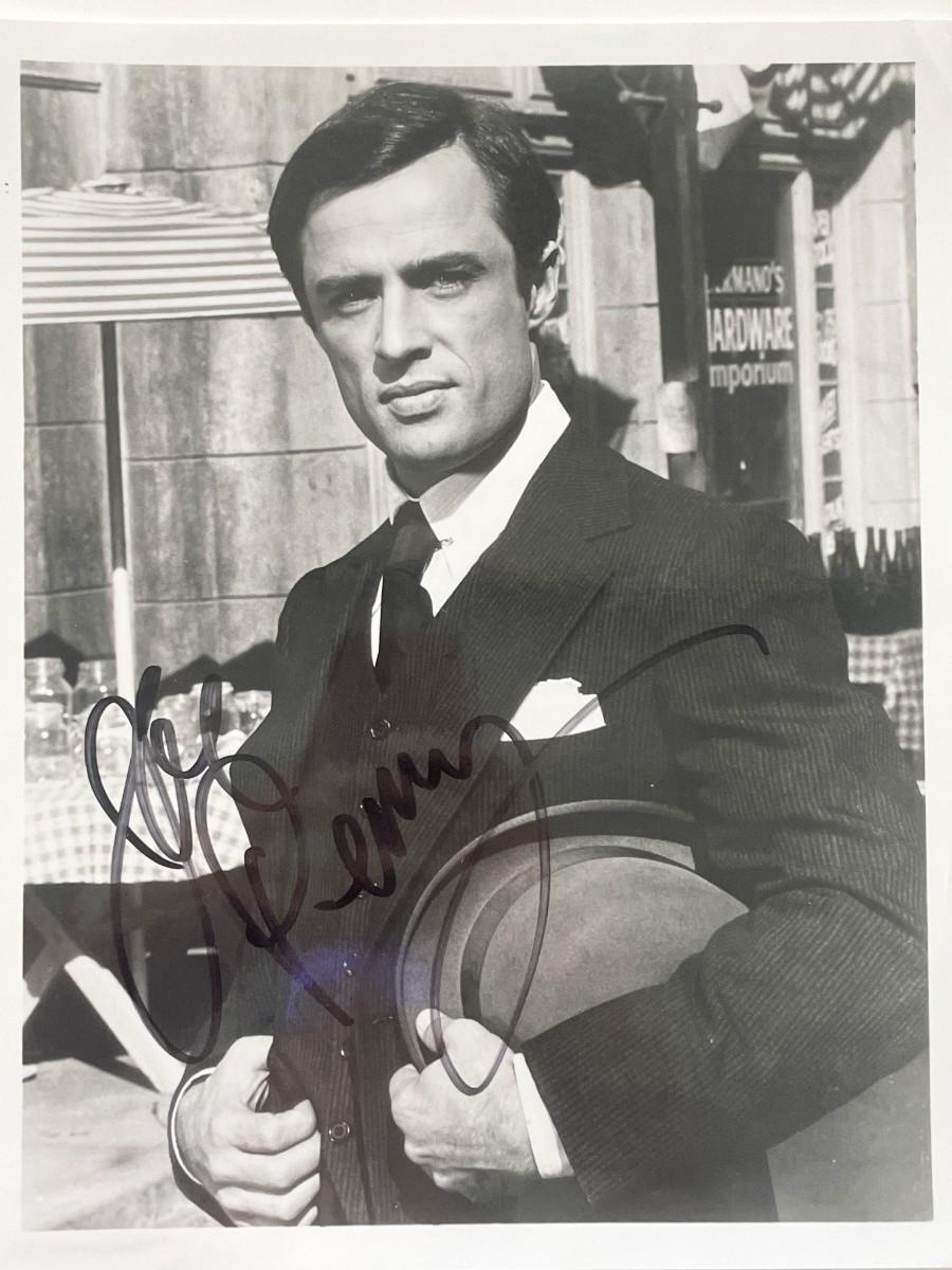 Joe Penny signed photo | EstateSales.org