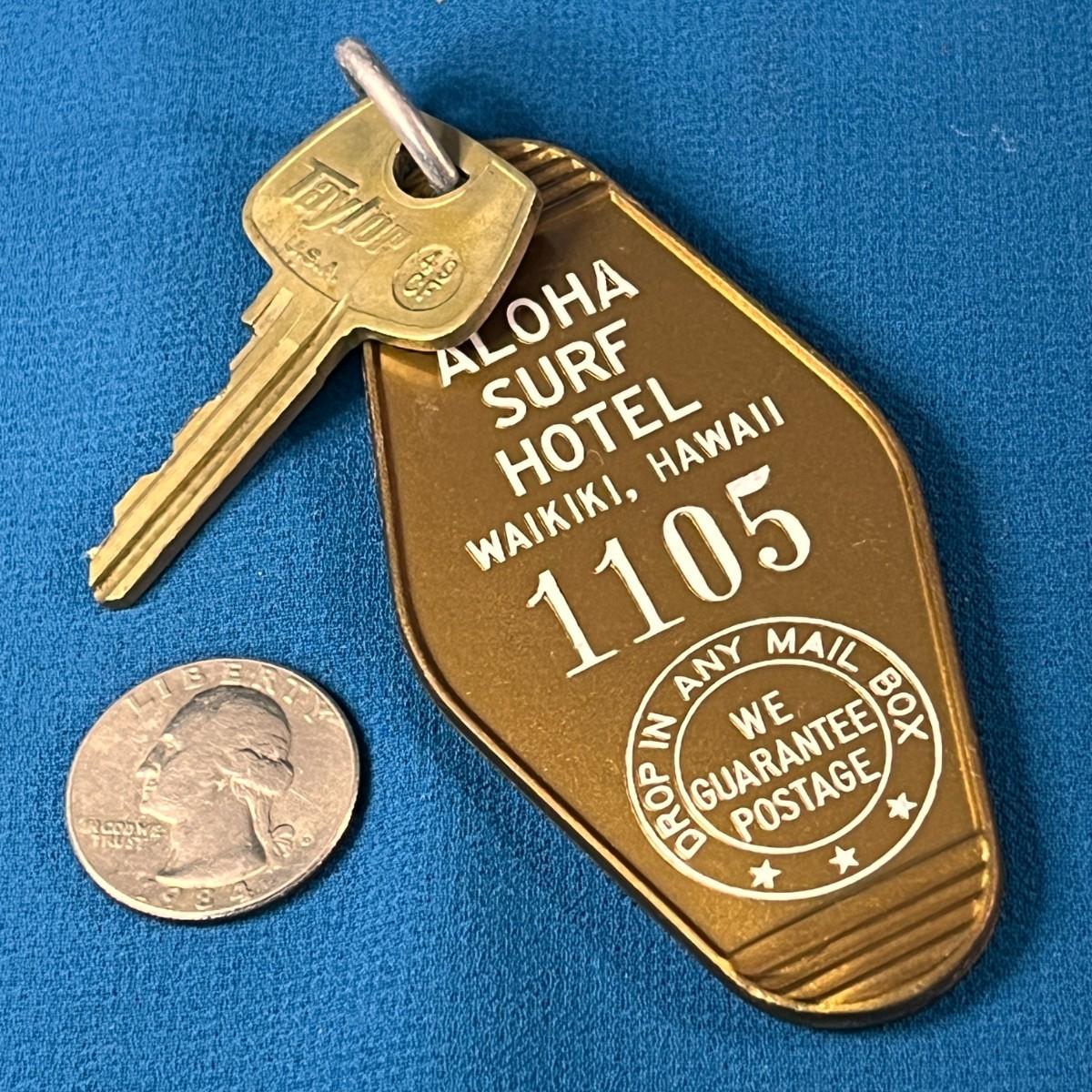 VINTAGE ALOHA SURF HOTEL KEY WAIKIKI HAWAII | EstateSales.org