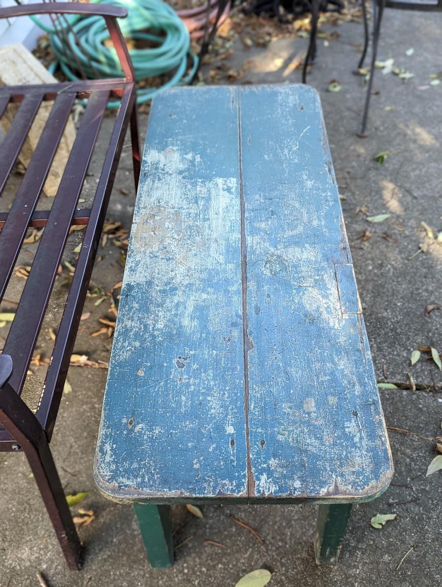 Antique Bench, Well Constructed | EstateSales.org