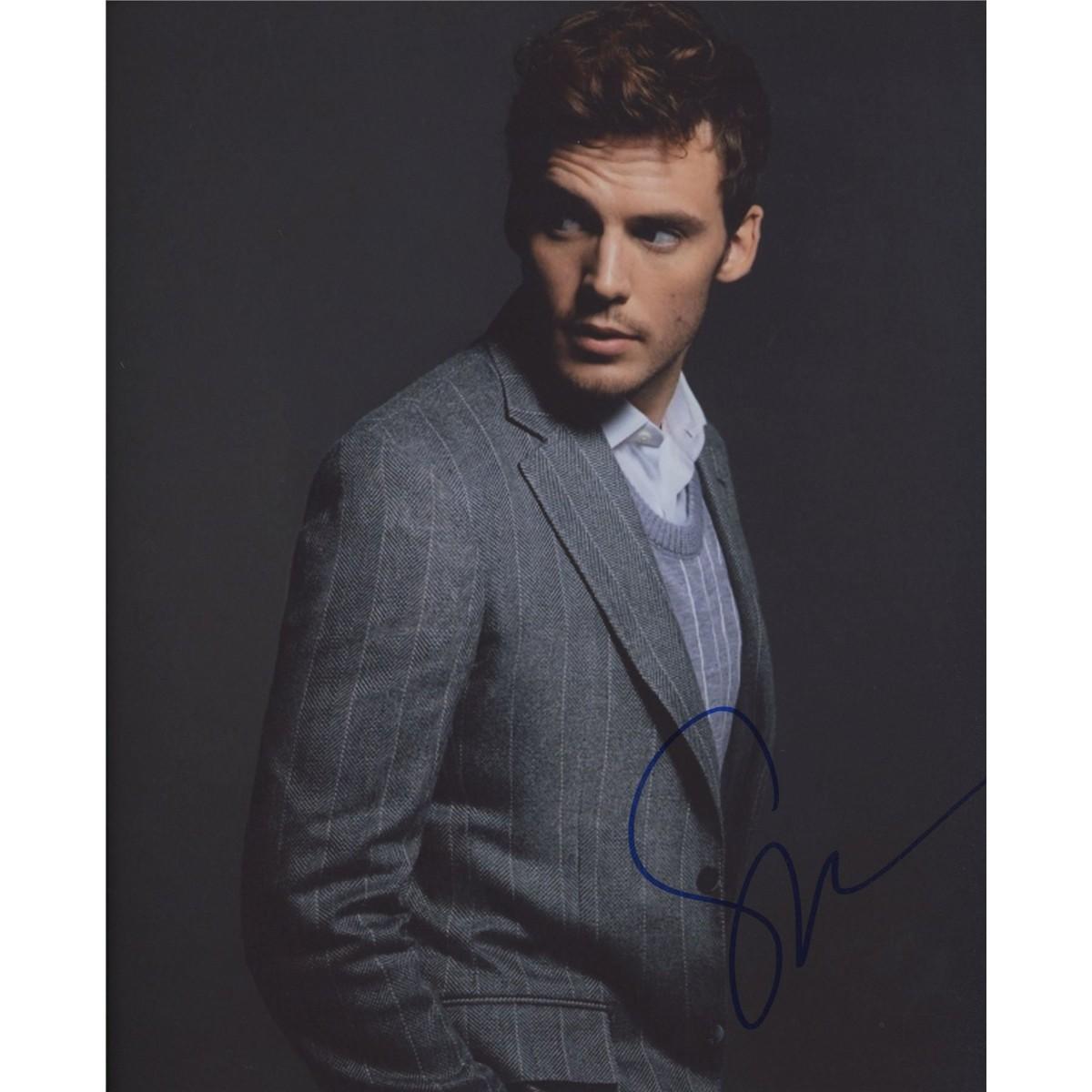 Pirates of the Caribbean Sam Claflin signed photo | EstateSales.org