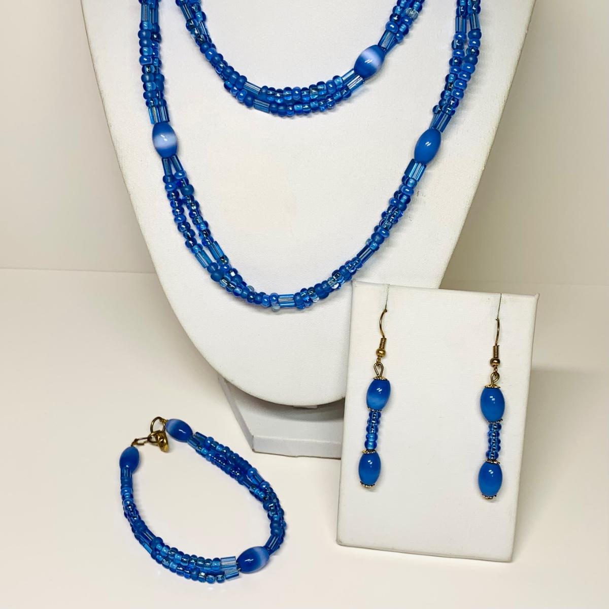 LOT 39: Blue Beaded Necklace, Silvertone Bracelets, Blue Beaded ...